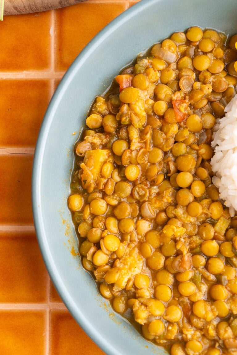 Ecuadorian Lentils (Menestra de Lentejas)