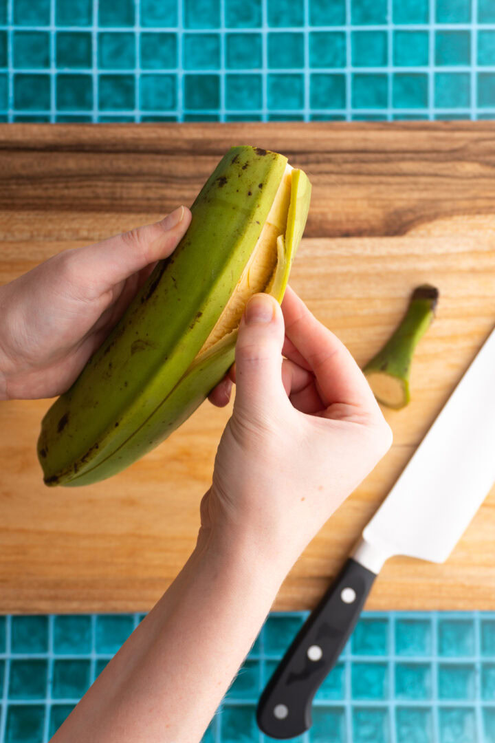 How to Peel a Plantain (The Easy Way!)