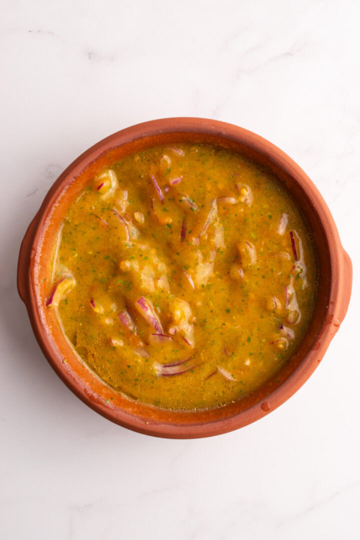 Tomate de Árbol Ají (Tamarillo Hot Sauce) - Lauren con Sazón